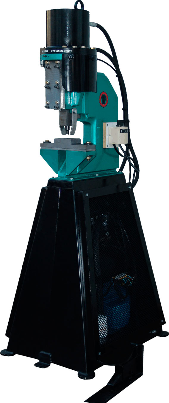 JUAN E. CERATTI - ARIAS (CÓRDOBA) - MODELO 18 H 150